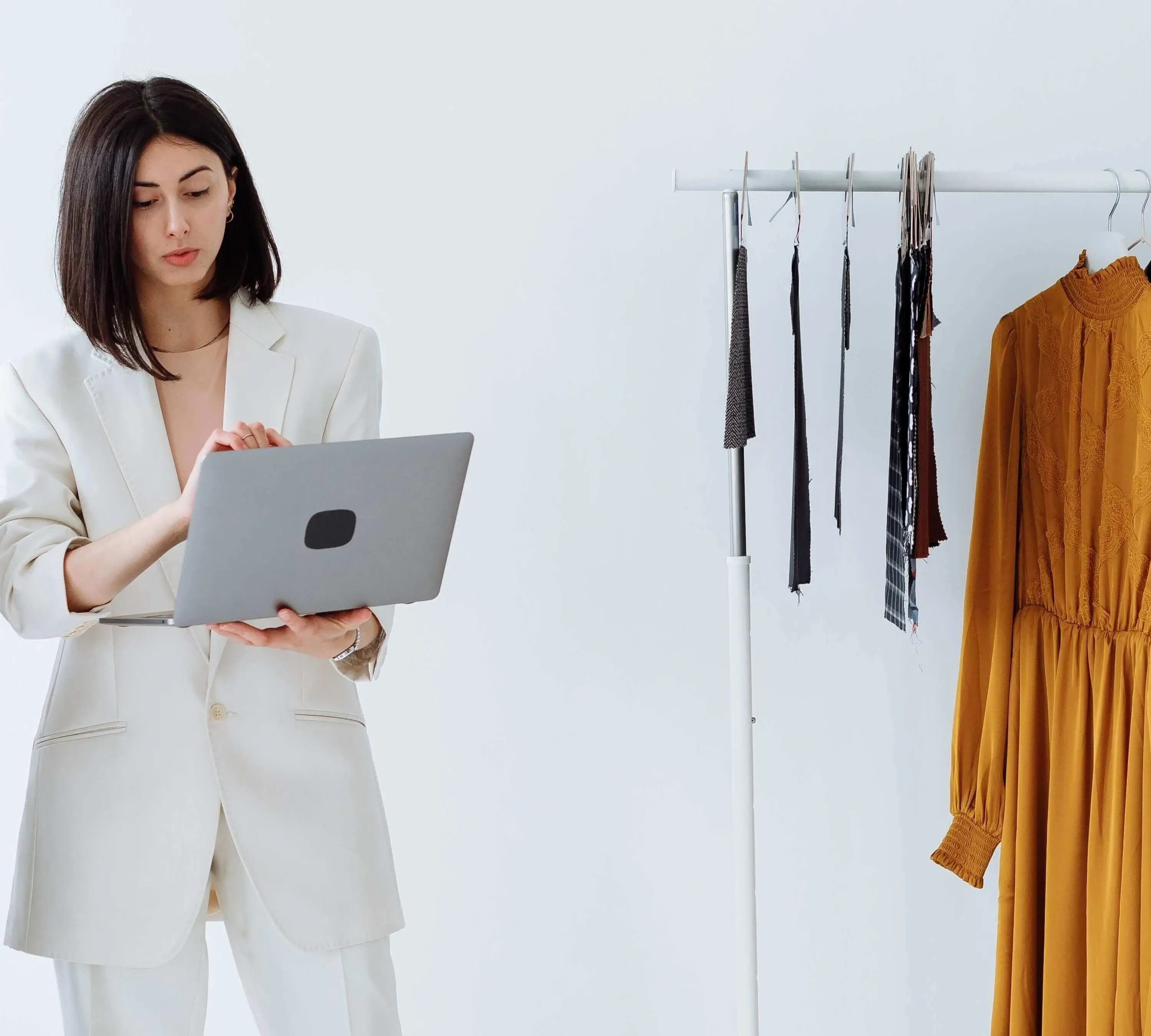 Cross-over Capsule Threads